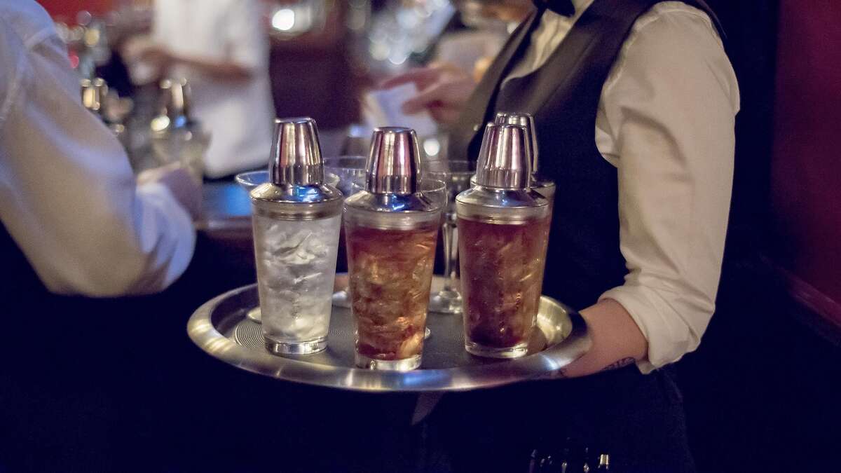 Alfred’s Steakhouse is a classic in any era
