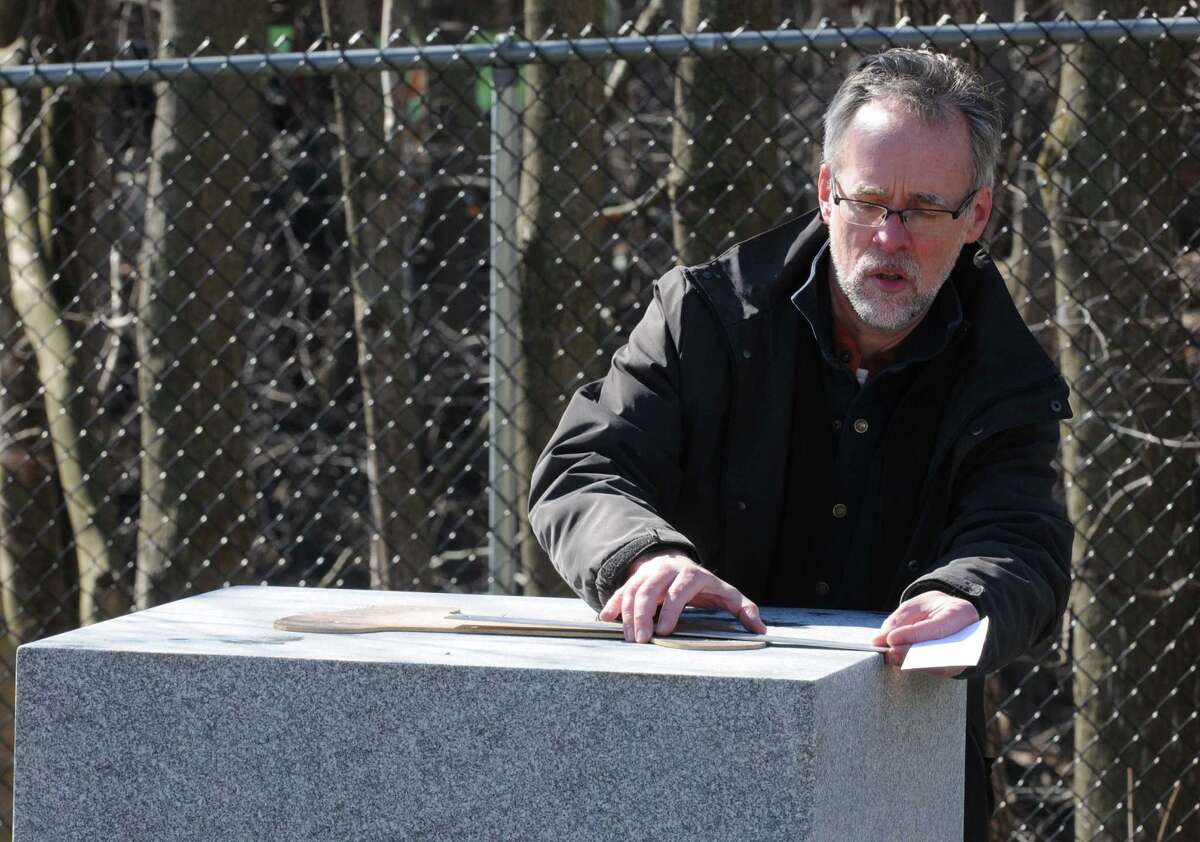 Col. Pawling statue arrives in Troy before dedication