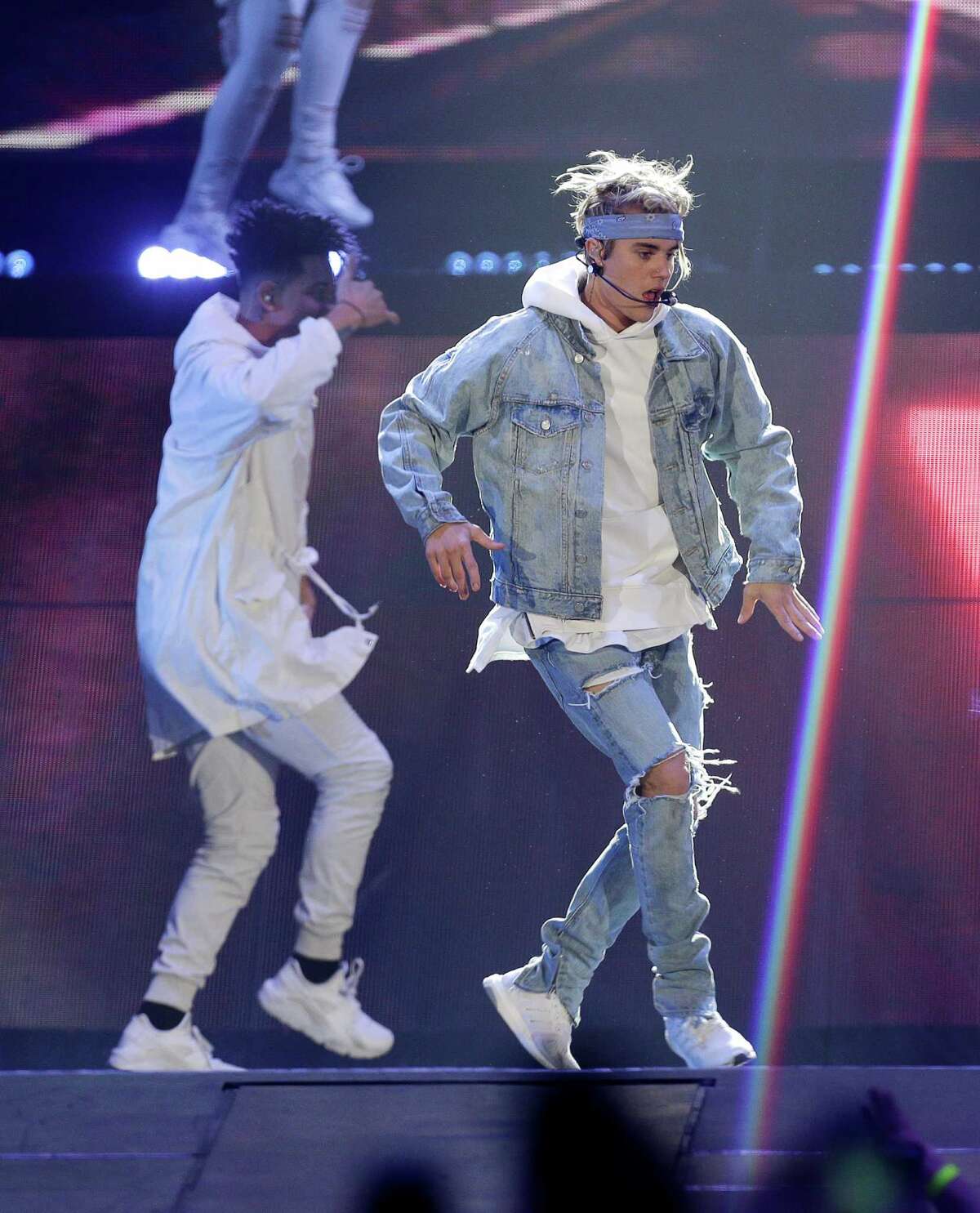 Justin Bieber records at Houston studio hours before concert