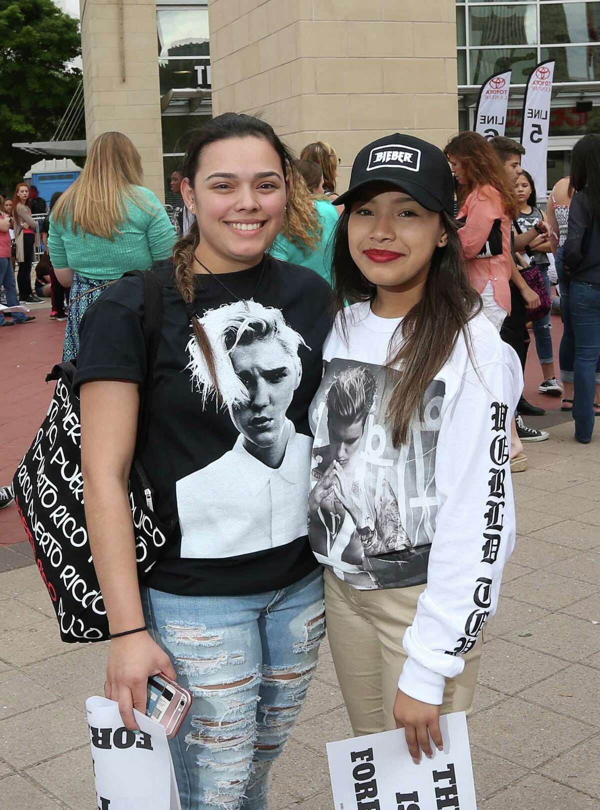 Justin Bieber records at Houston studio hours before concert