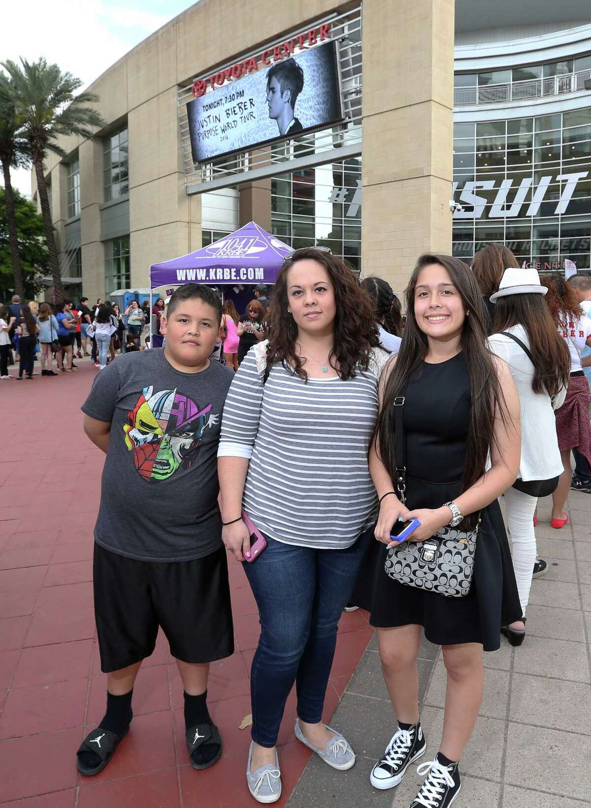 Justin Bieber records at Houston studio hours before concert