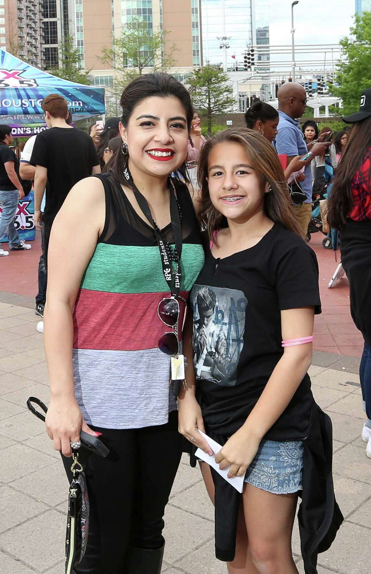 Justin Bieber records at Houston studio hours before concert