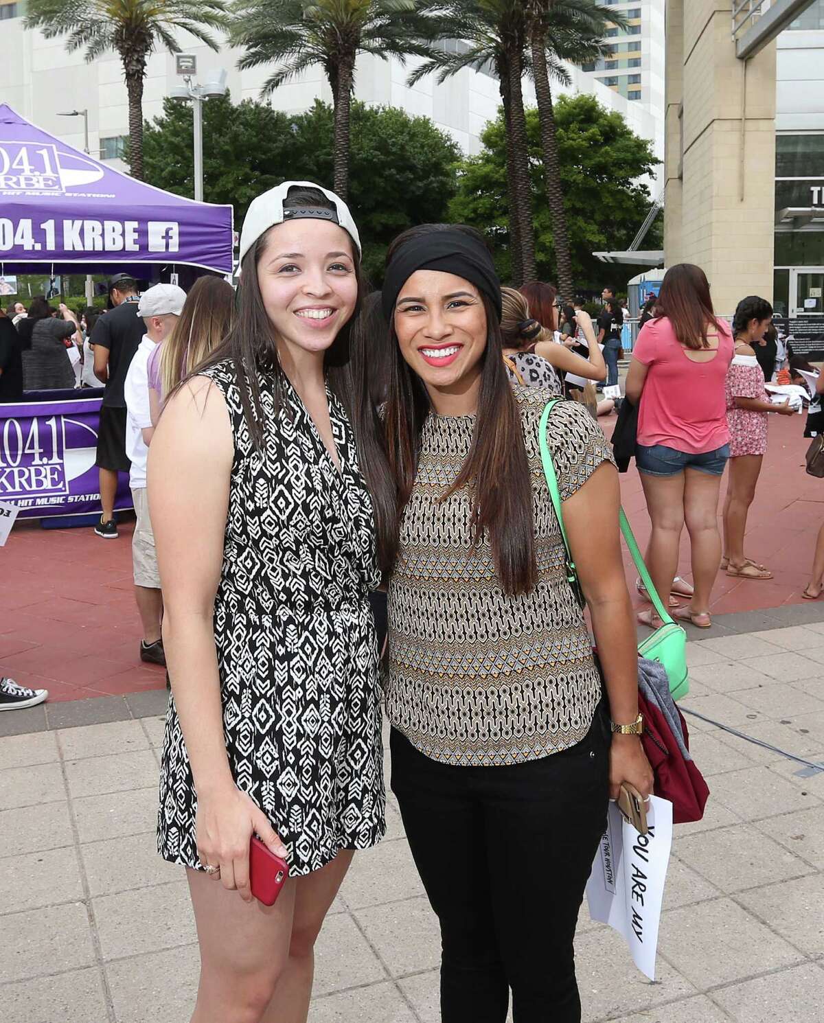 Justin Bieber records at Houston studio hours before concert