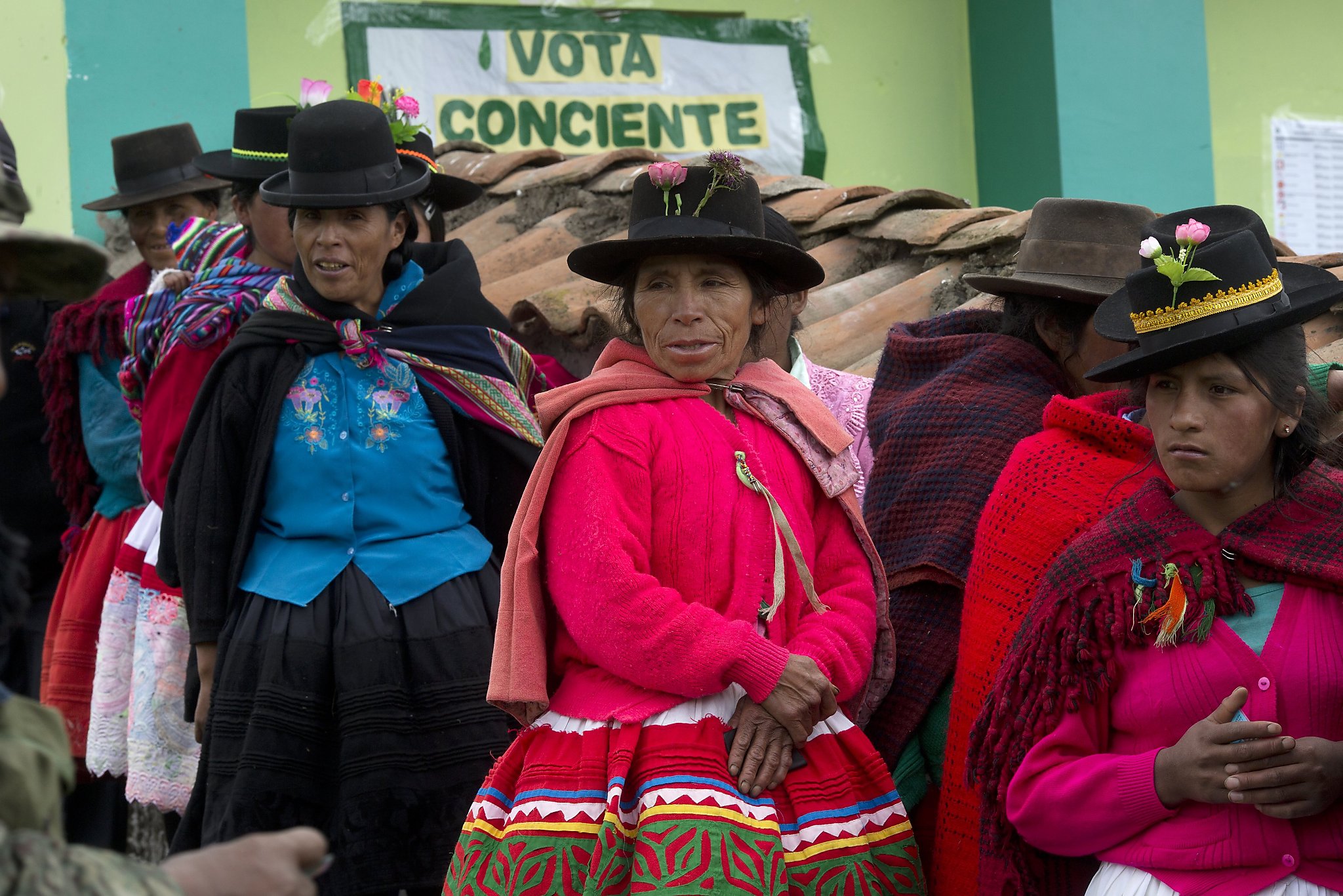 Fujimori leads as Peru’s presidential race heads to runoff