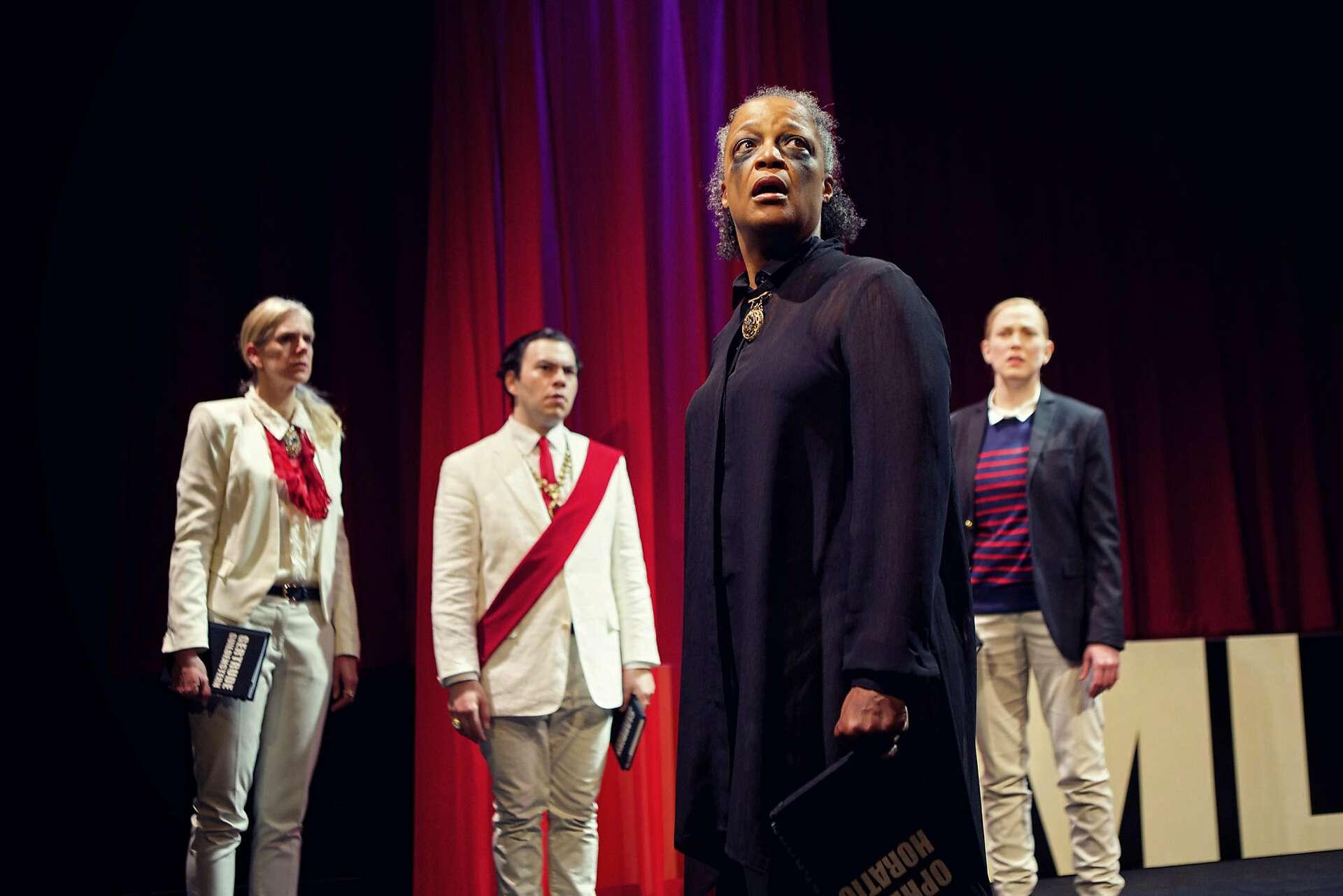 ‘Hamlet’ cast scrambles, with mostly amazing results