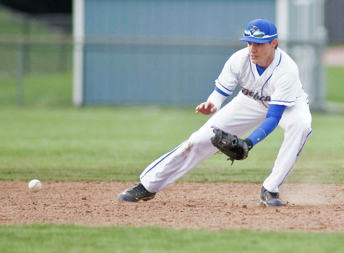 Blanchette fans 14 as Brookfield baseball team notches first win