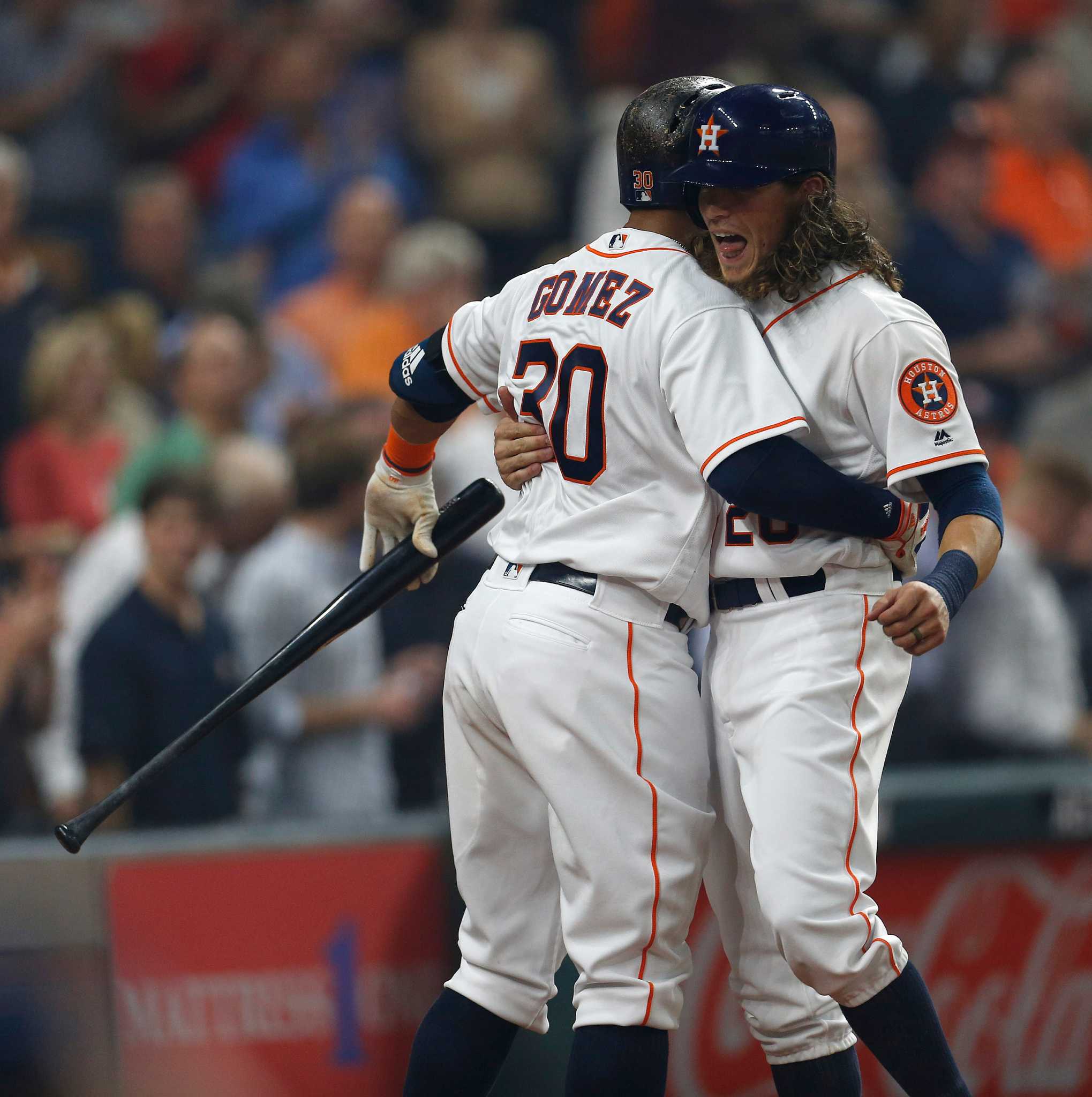 Astros fans caught up in sense of anticipation