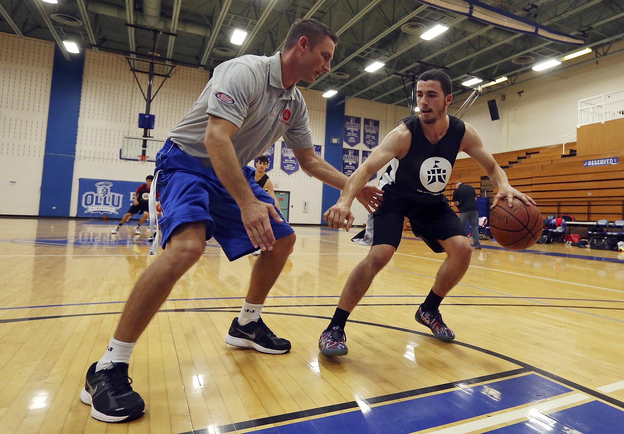 Dial named men’s basketball coach at OLLU