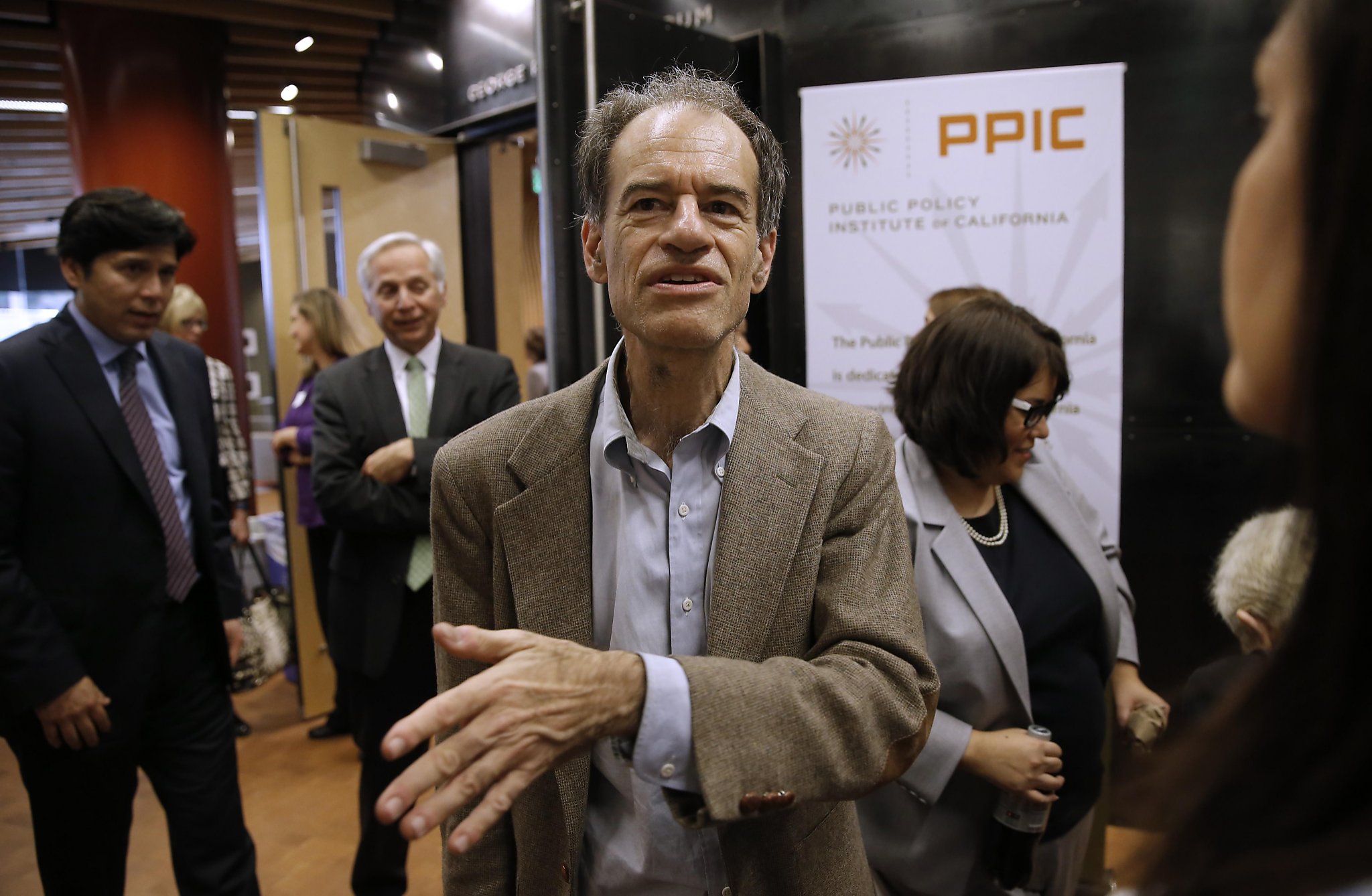 Ron Unz’s U.S. Senate race raises concerns of splintered GOP vote