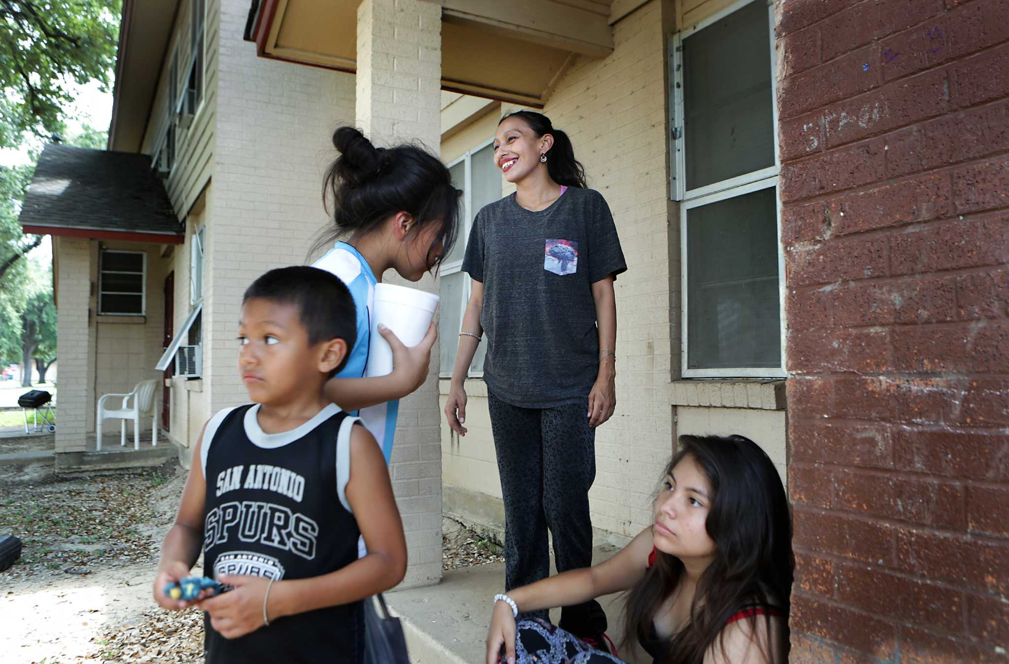 Despite employment gains, child poverty persists in Texas