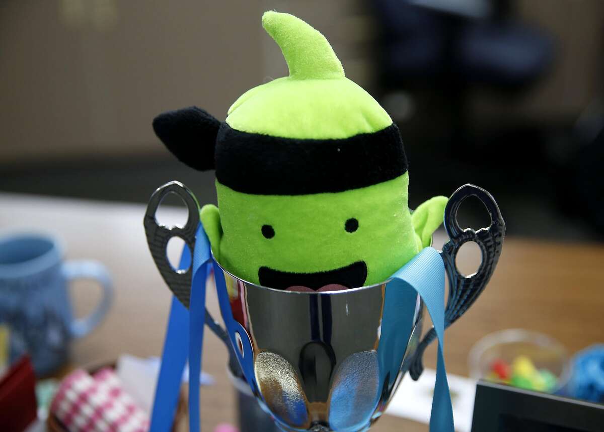 ClassDojo gives a high-tech twist on the teacher’s classic gold star