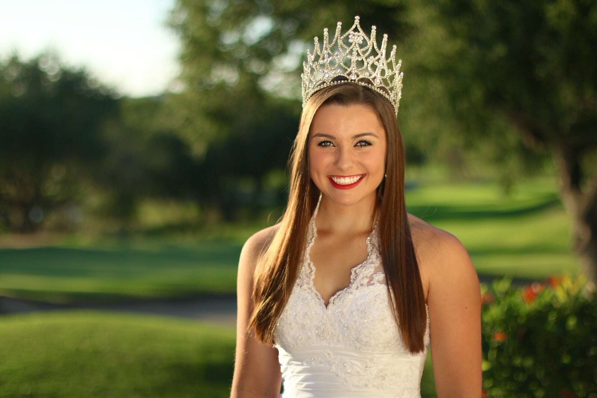 Teen Queen Allison Annelise Head