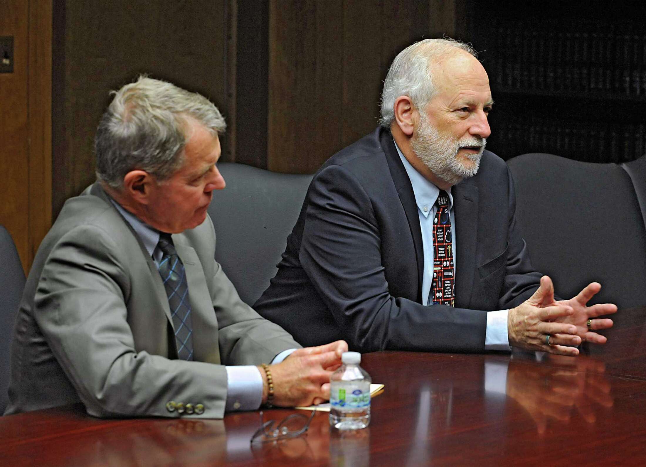 Two doctors in Albany to promote law to allow aid in dying