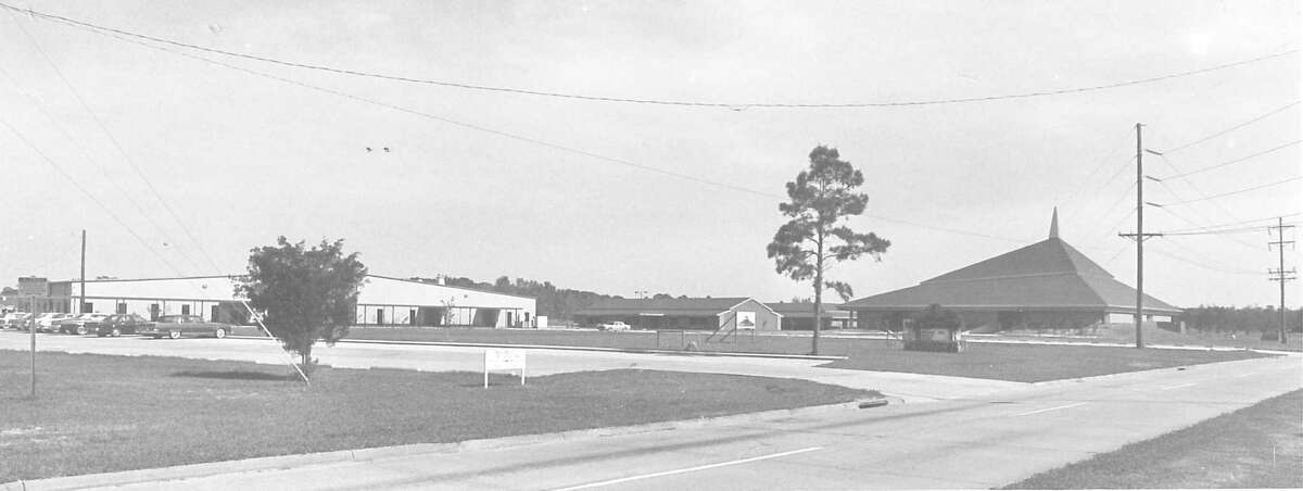 Archive photos show transformation of Beaumont's Dowlen Road area