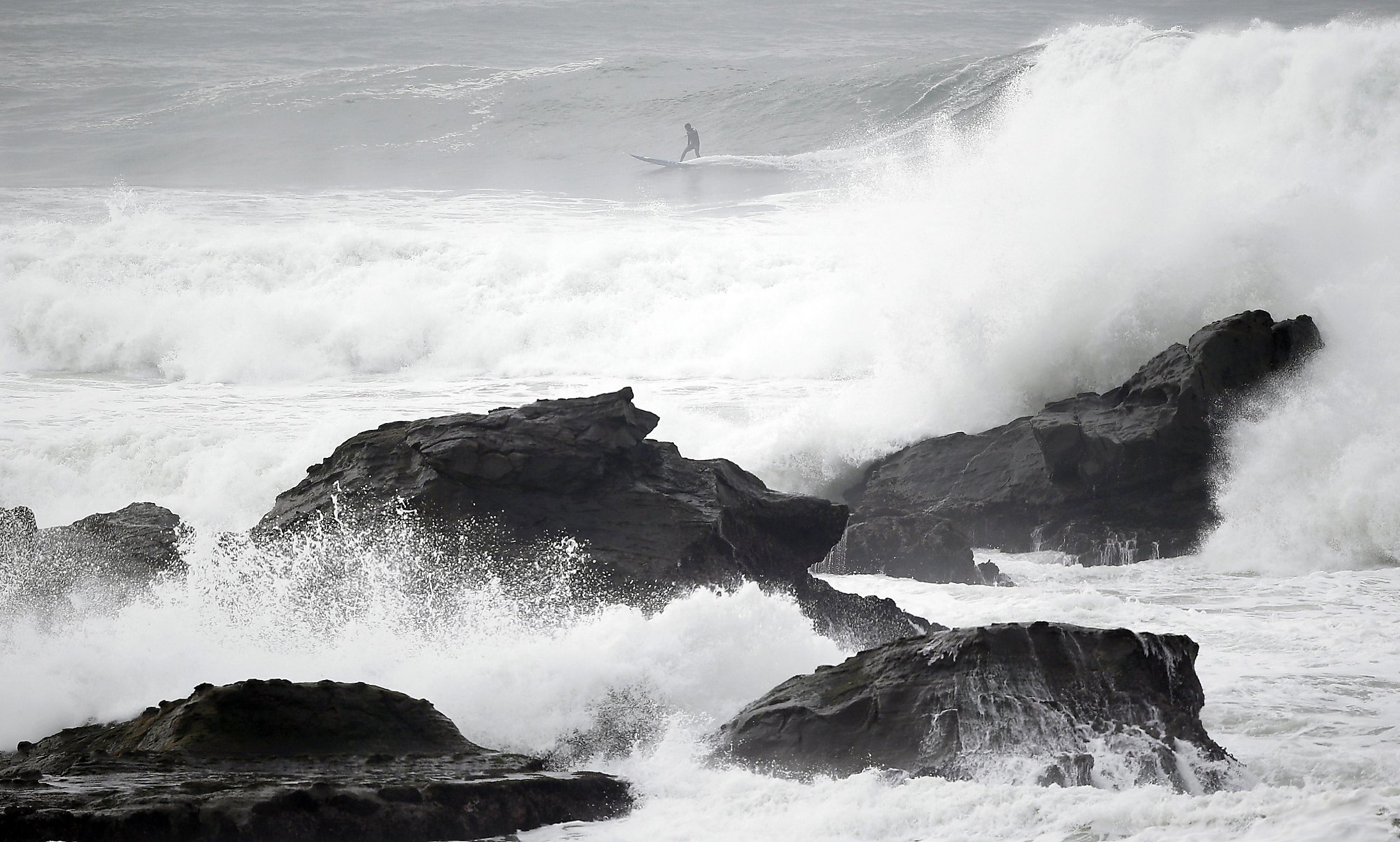 Waves up to 22 feet forecast to hit Bay Area