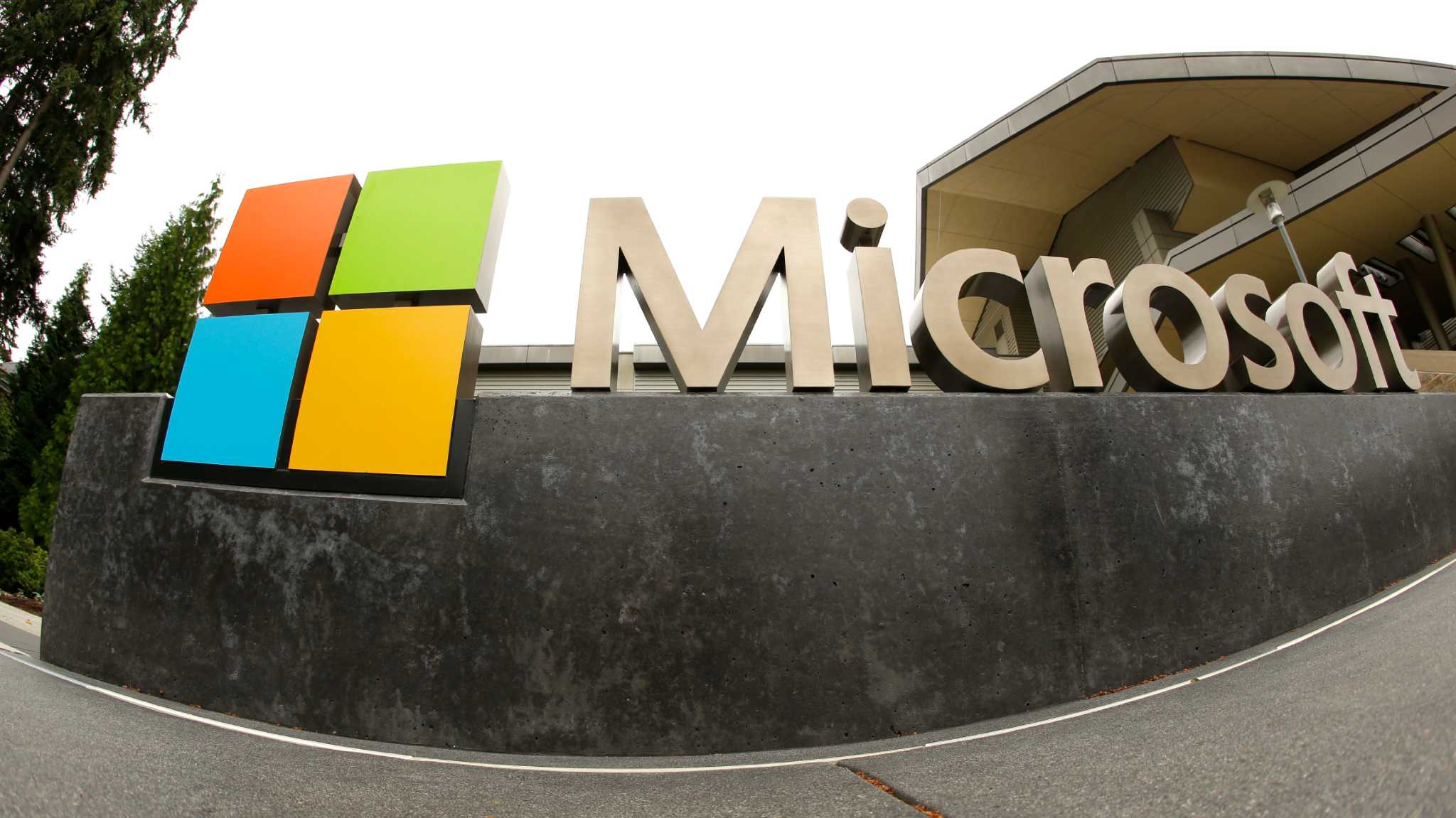 Microsoft suit is latest clash over privacy