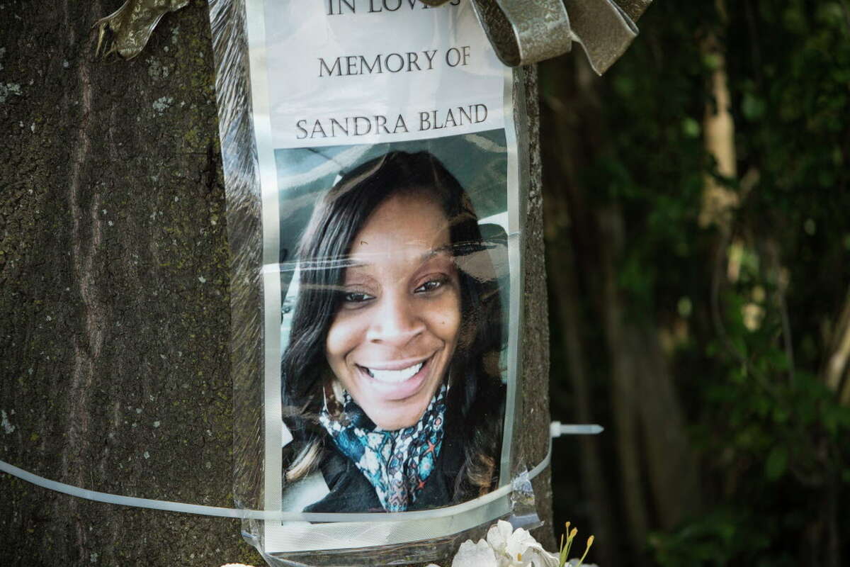Ceremony marks name change to Sandra Bland Parkway
