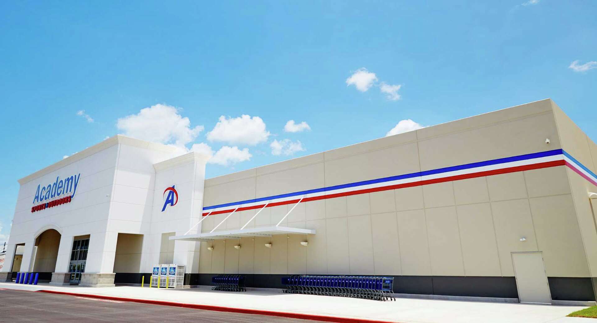 Deal of the Week: Pearland shopping center bulks up