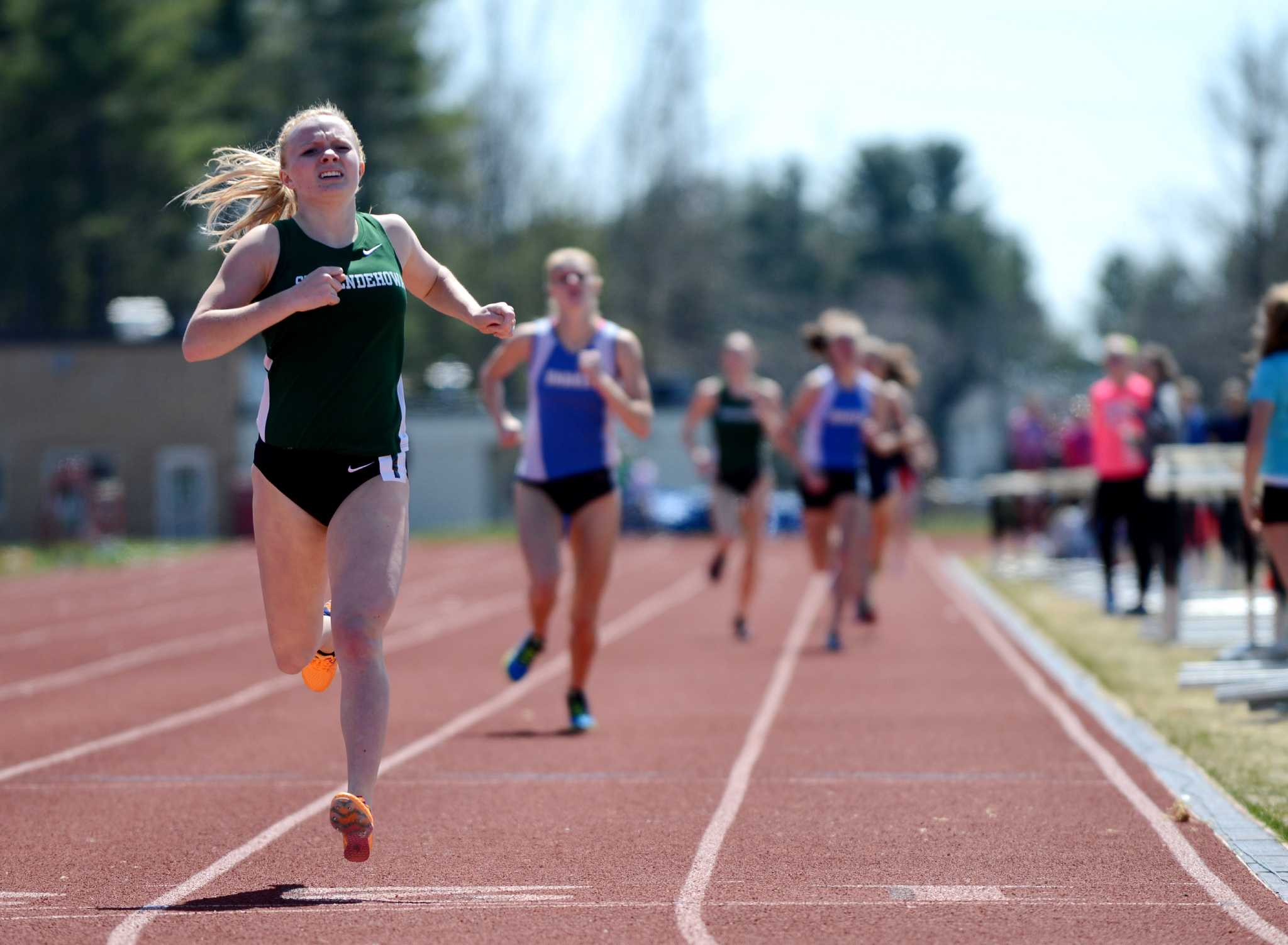 Hannah Reale back in winning form for Shen track