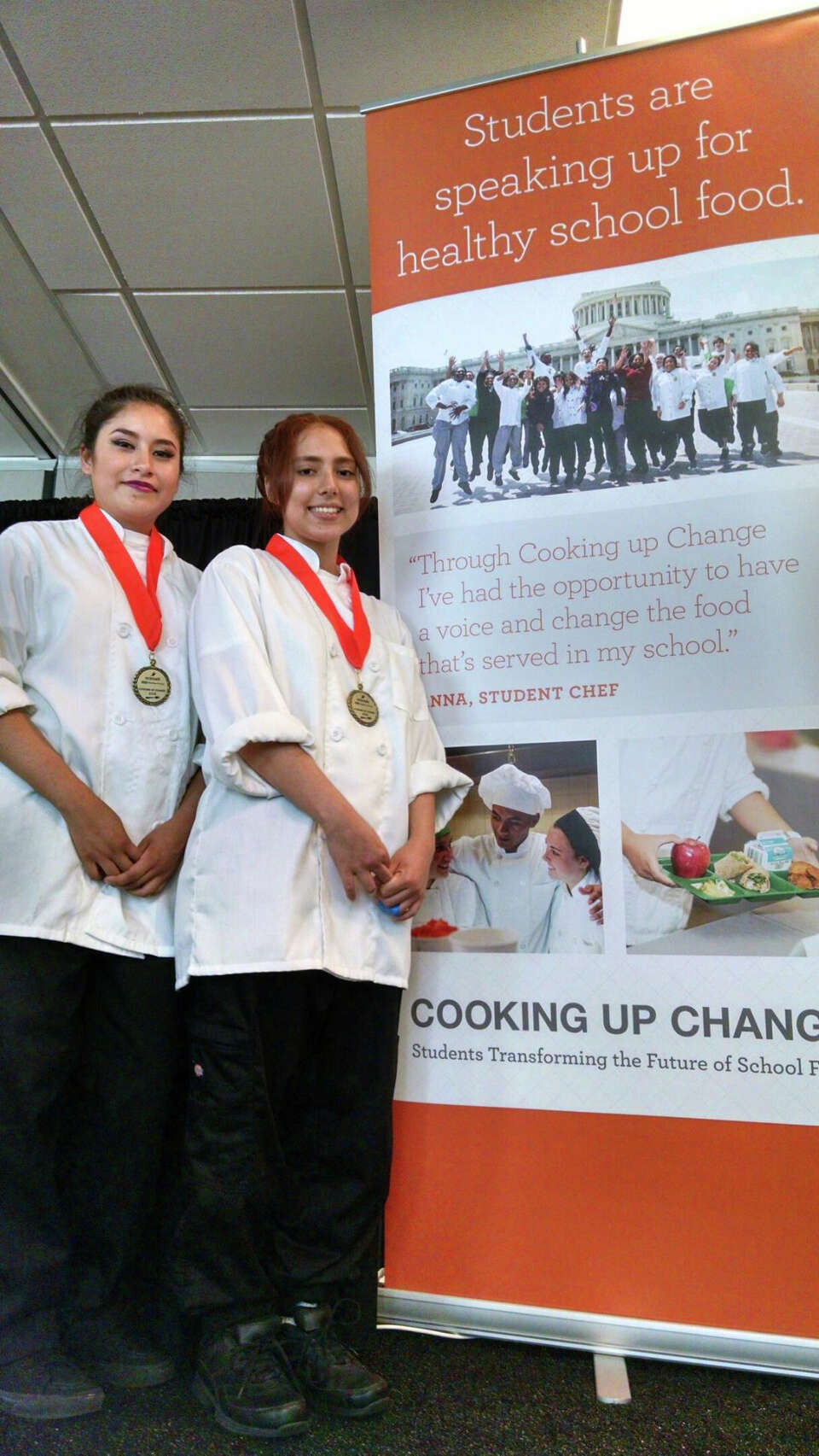 High school chefs re-imagine school lunch