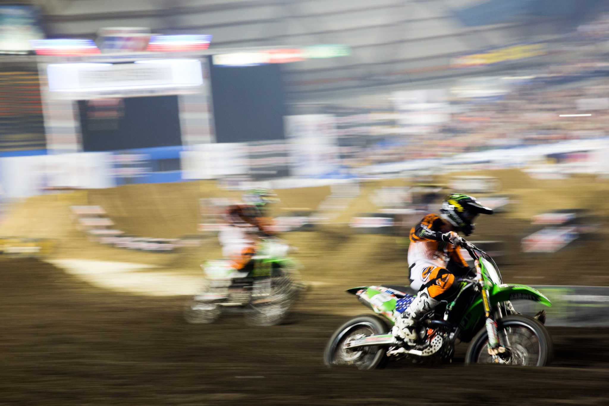 AMSOIL arenacross motorcross racing