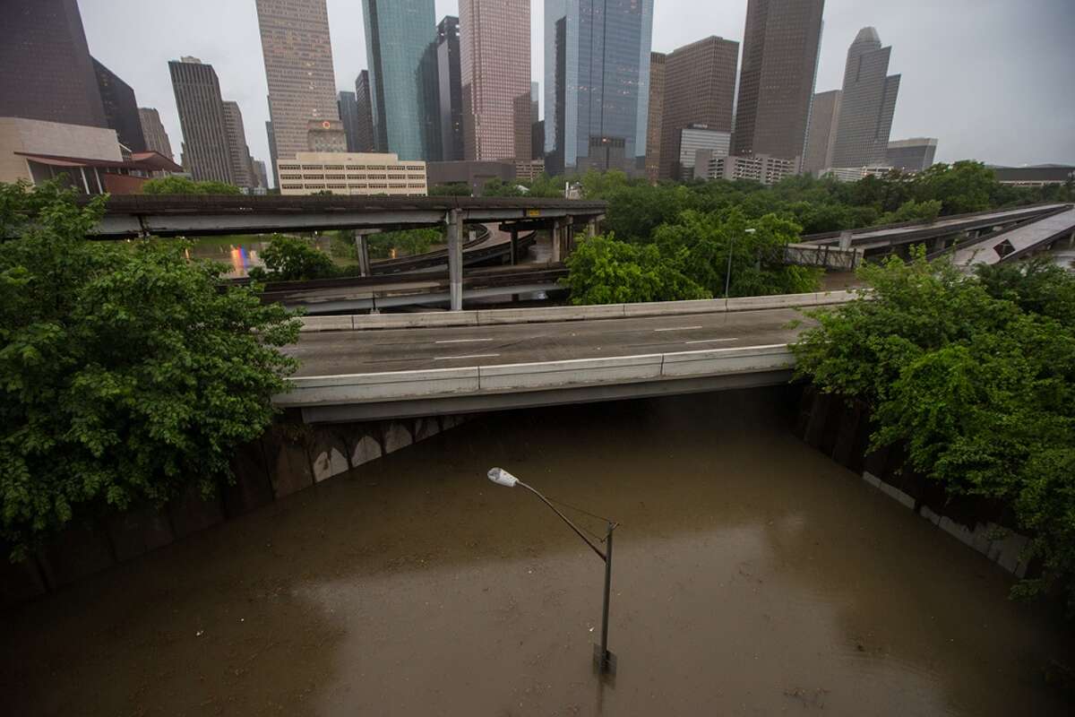 Photographer Andy Hemingway's captures Houston's flooded, abandoned ...