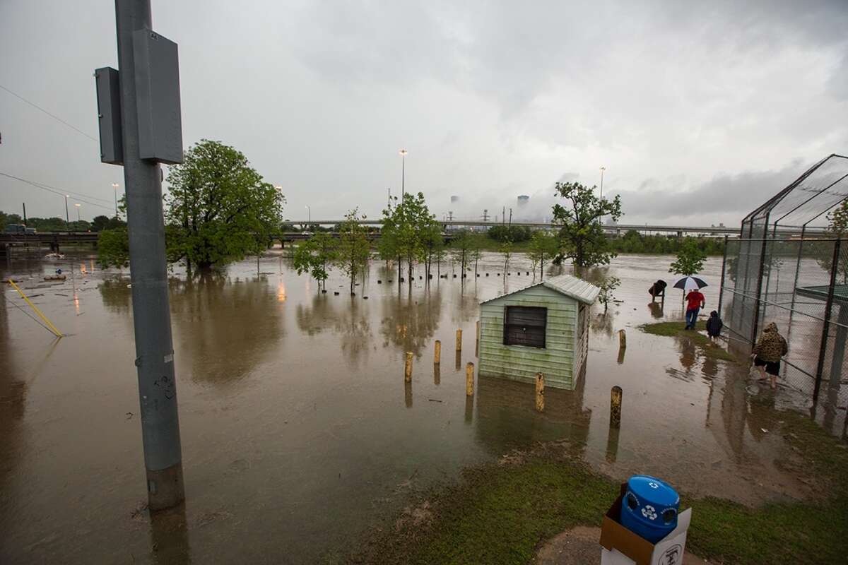 Photographer Andy Hemingway's captures Houston's flooded, abandoned ...
