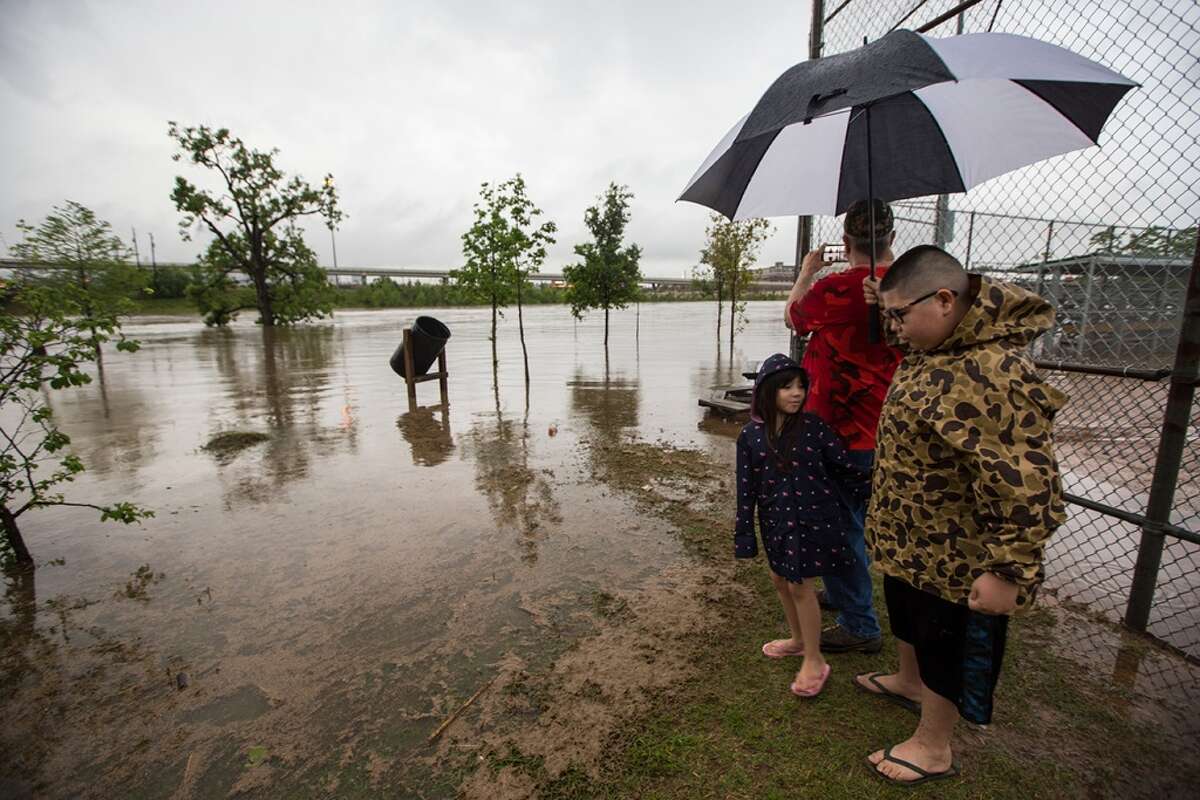 Photographer Andy Hemingway's captures Houston's flooded, abandoned ...