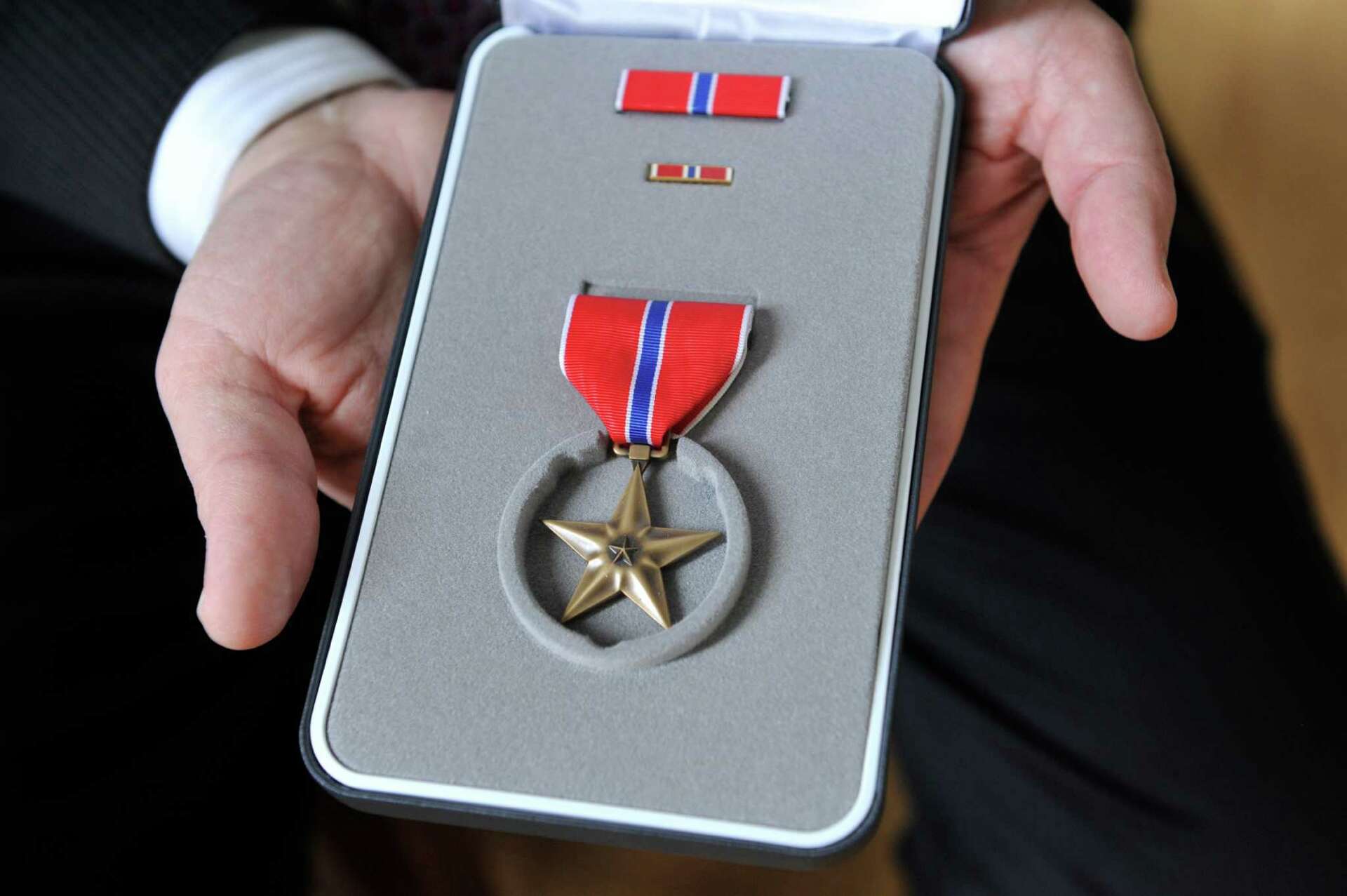 Colonie town justice gets Bronze Star 25 years after service