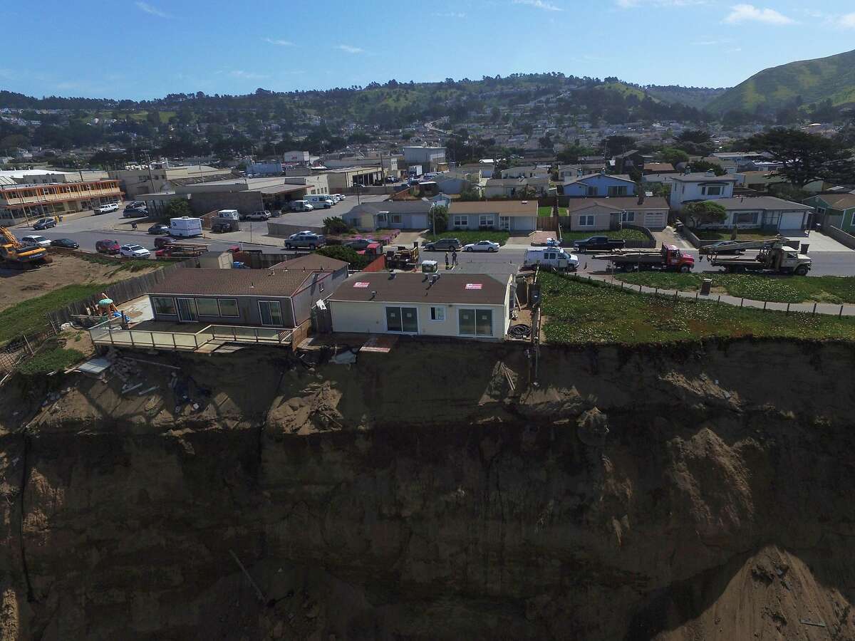 Pacifica ‘dream house’ getting a lift away from eroding cliff