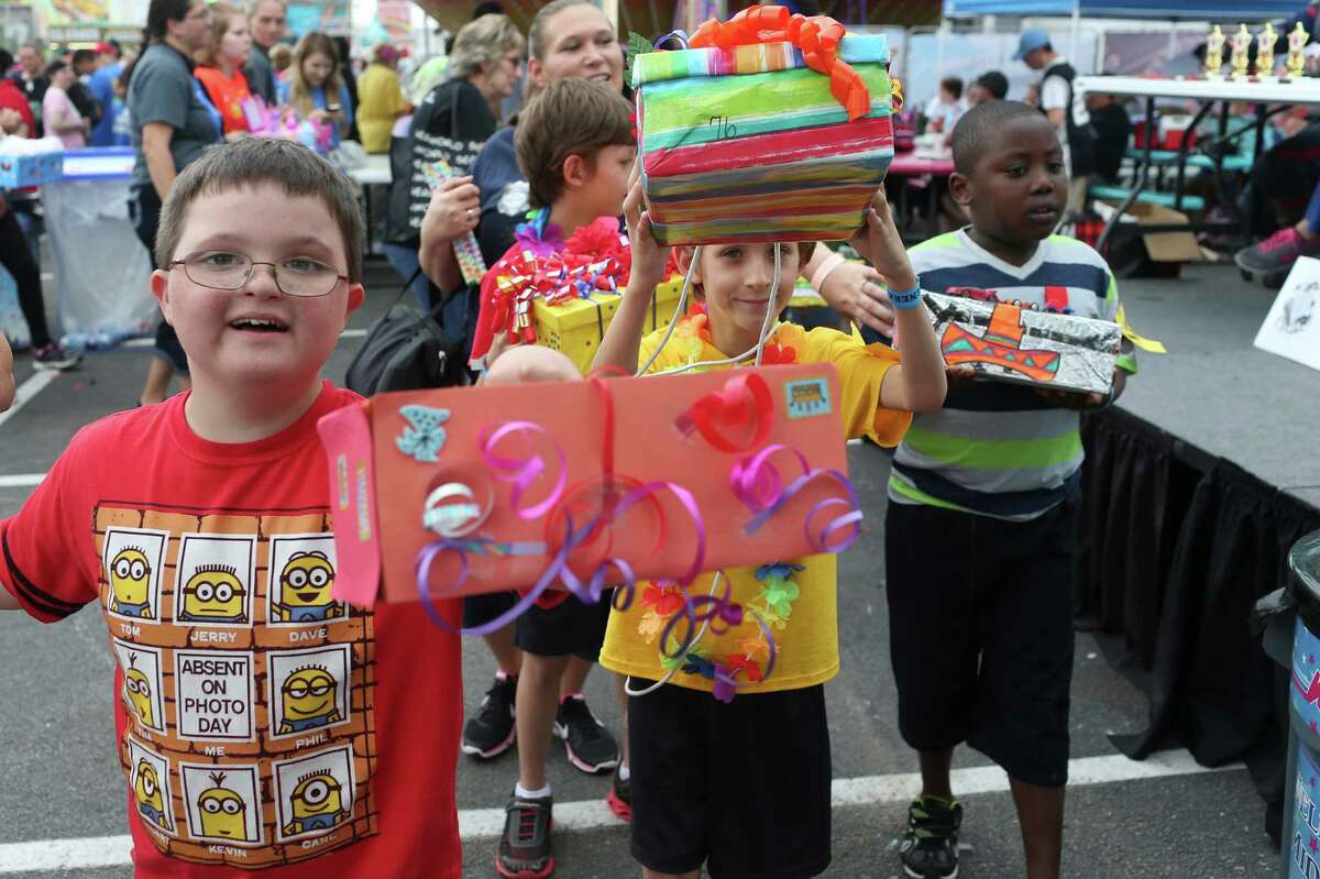 Fiesta Especial Celebration Day offers inclusive activities for ...