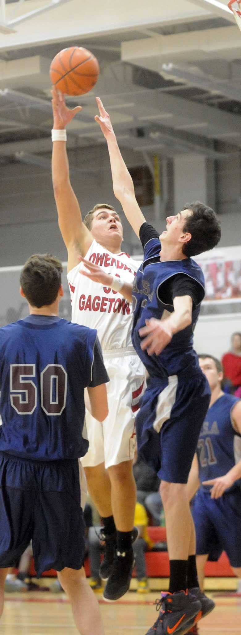 SASA boys clip Owen-Gage 50-49