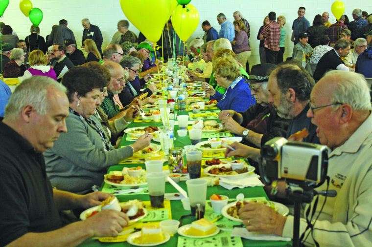 Two-cylinder club draws more than 175 families in Thumb