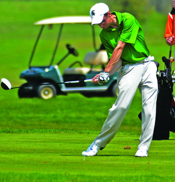 Lakers roll to district golf title; Lawrence fires 77 to lead EPBP