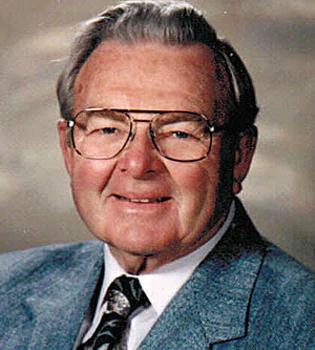 Community bids farewell to Ken McDonald