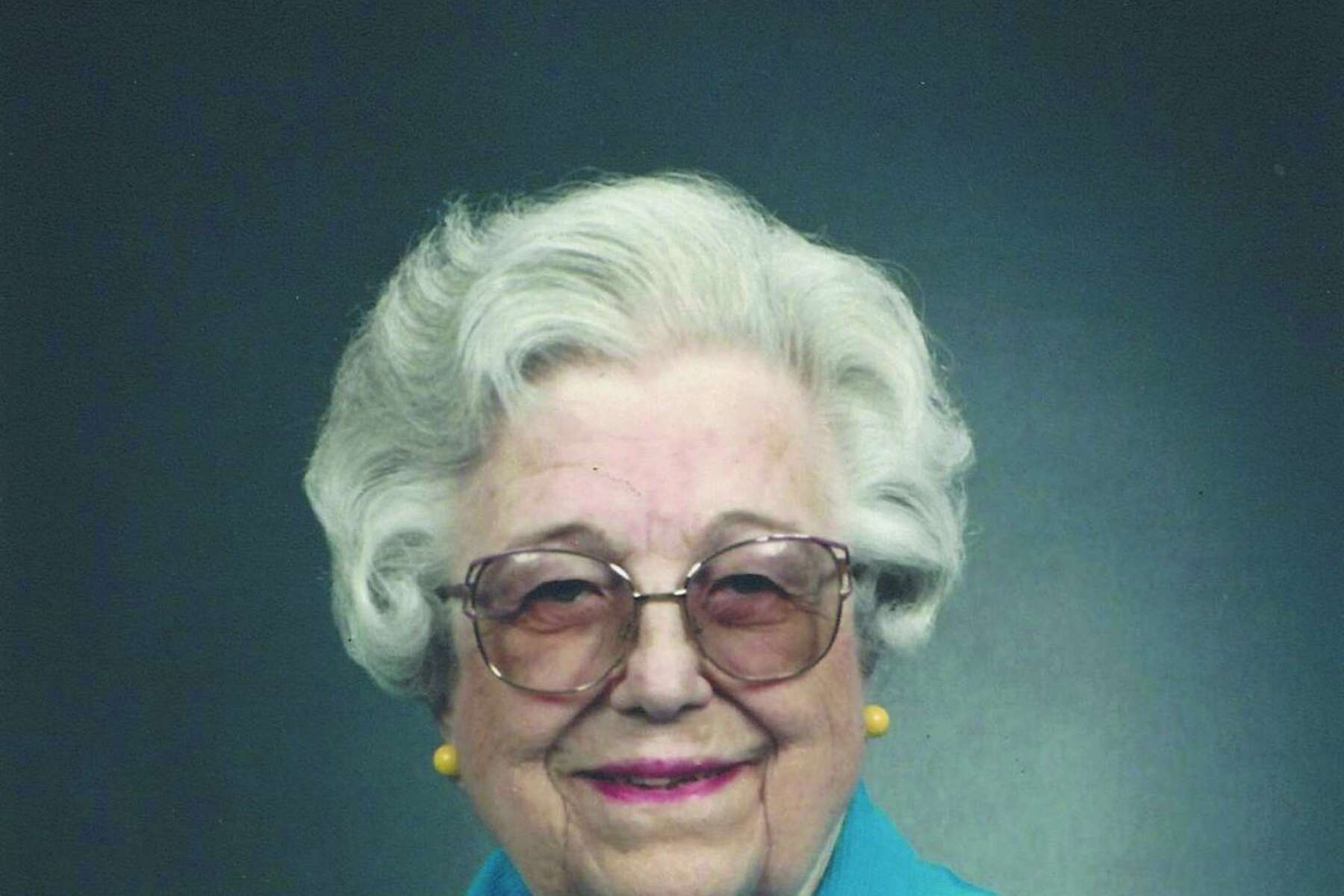 Dawn Gunn's Instagram, Twitter & Facebook on IDCrawl