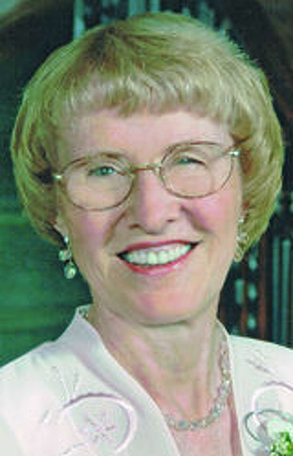 Gloria Ann Busch