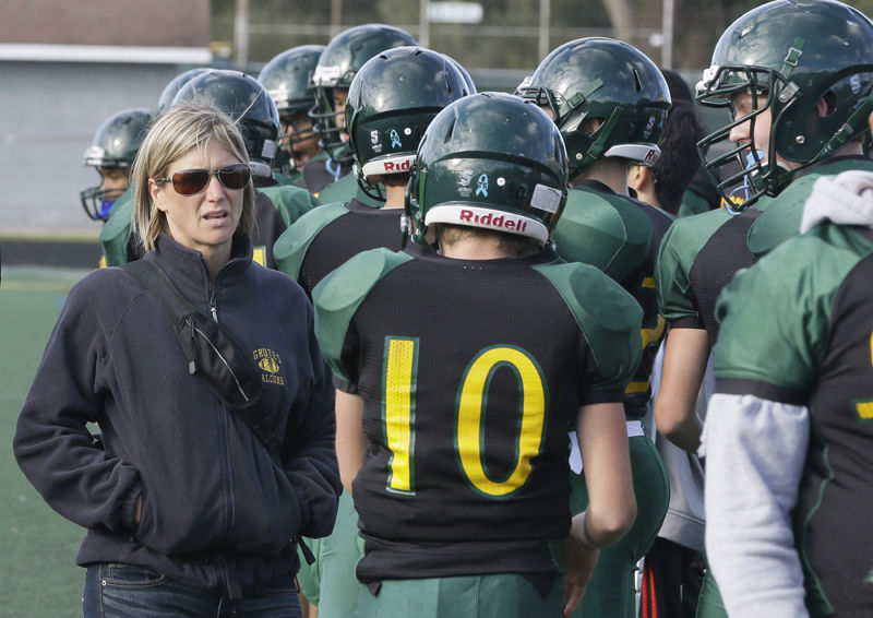 Michigan schools try out gold standard of concussion tests