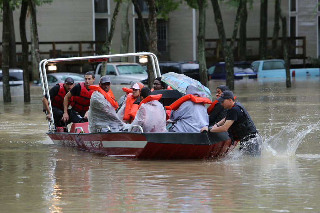 Rescue boats still needed for rising floodwaters