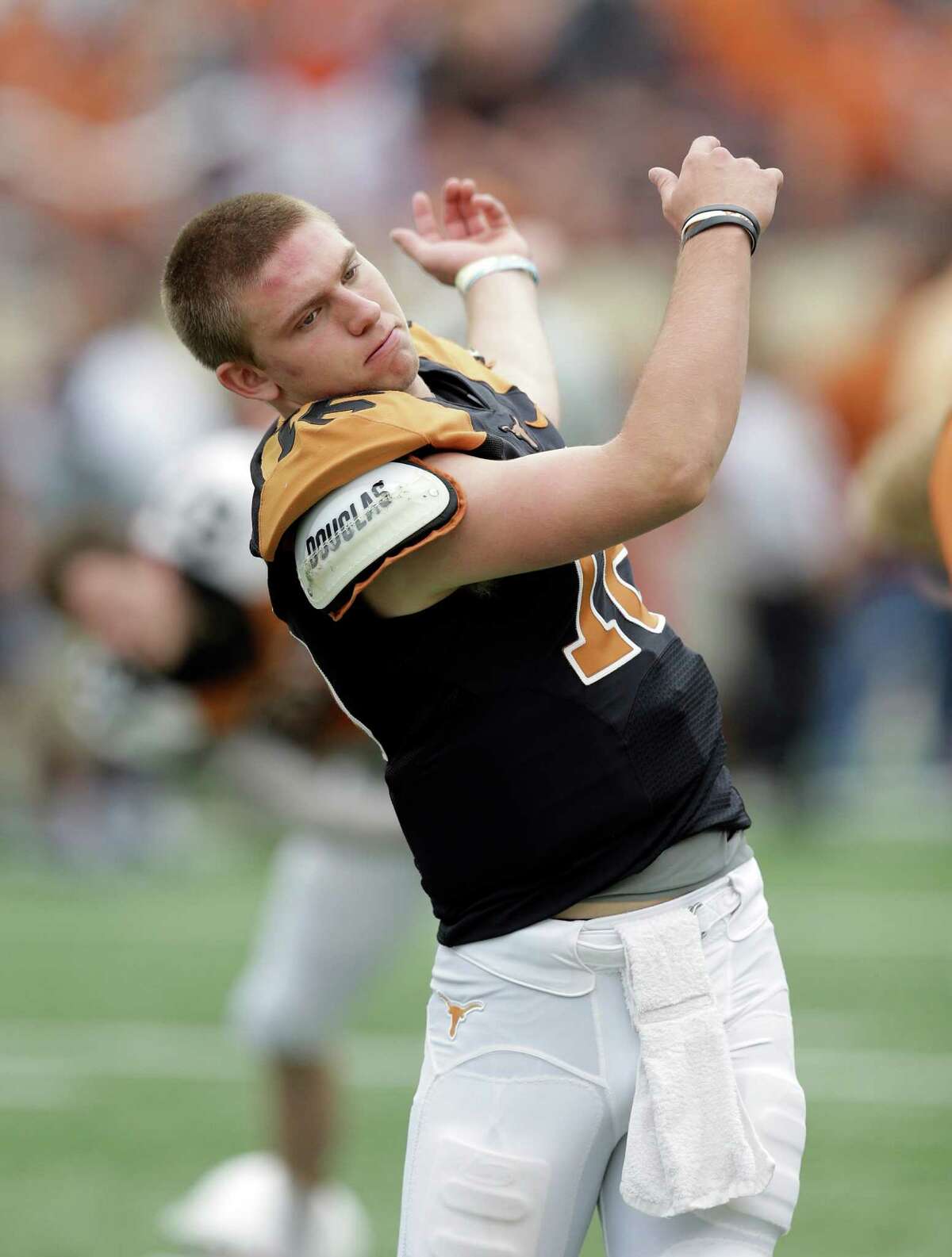 At long last, Longhorns giving Strong reasons to believe