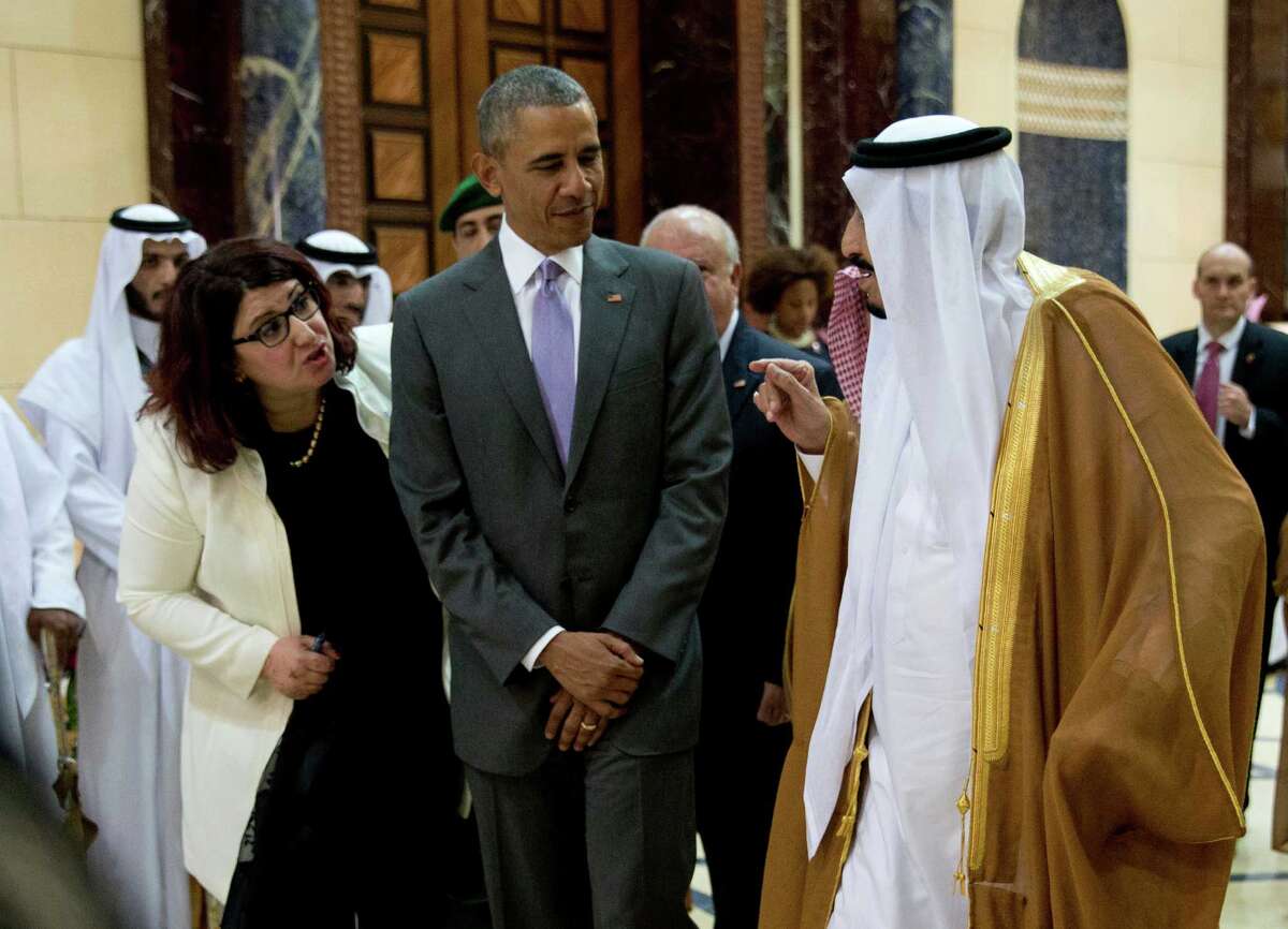 Obama meets King Salman at start of visit