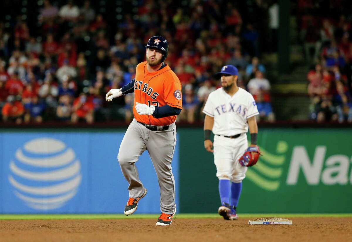 Rangers sweep Astros in first Lone Star series of season
