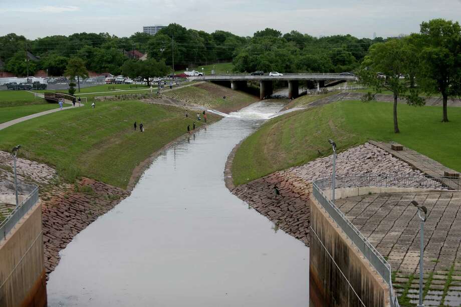 Water release from Addicks, Barker reservoirs to relieve flooding ...
