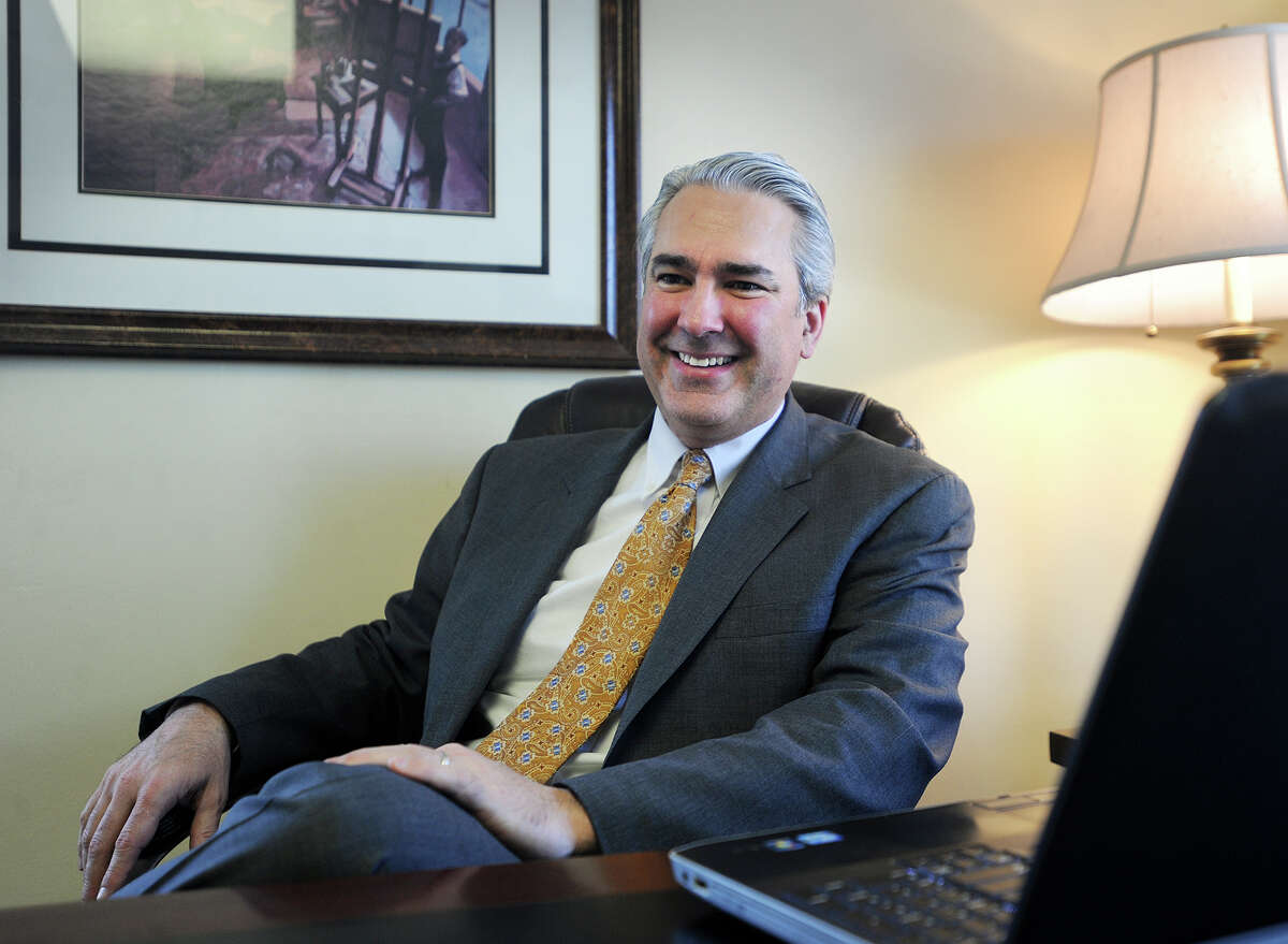 Herbst, town treasurer trade barbs in Trumbull