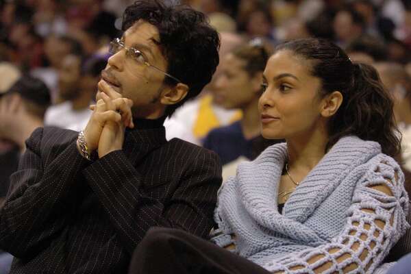 Fans recall when Prince came to play - ExpressNews.com