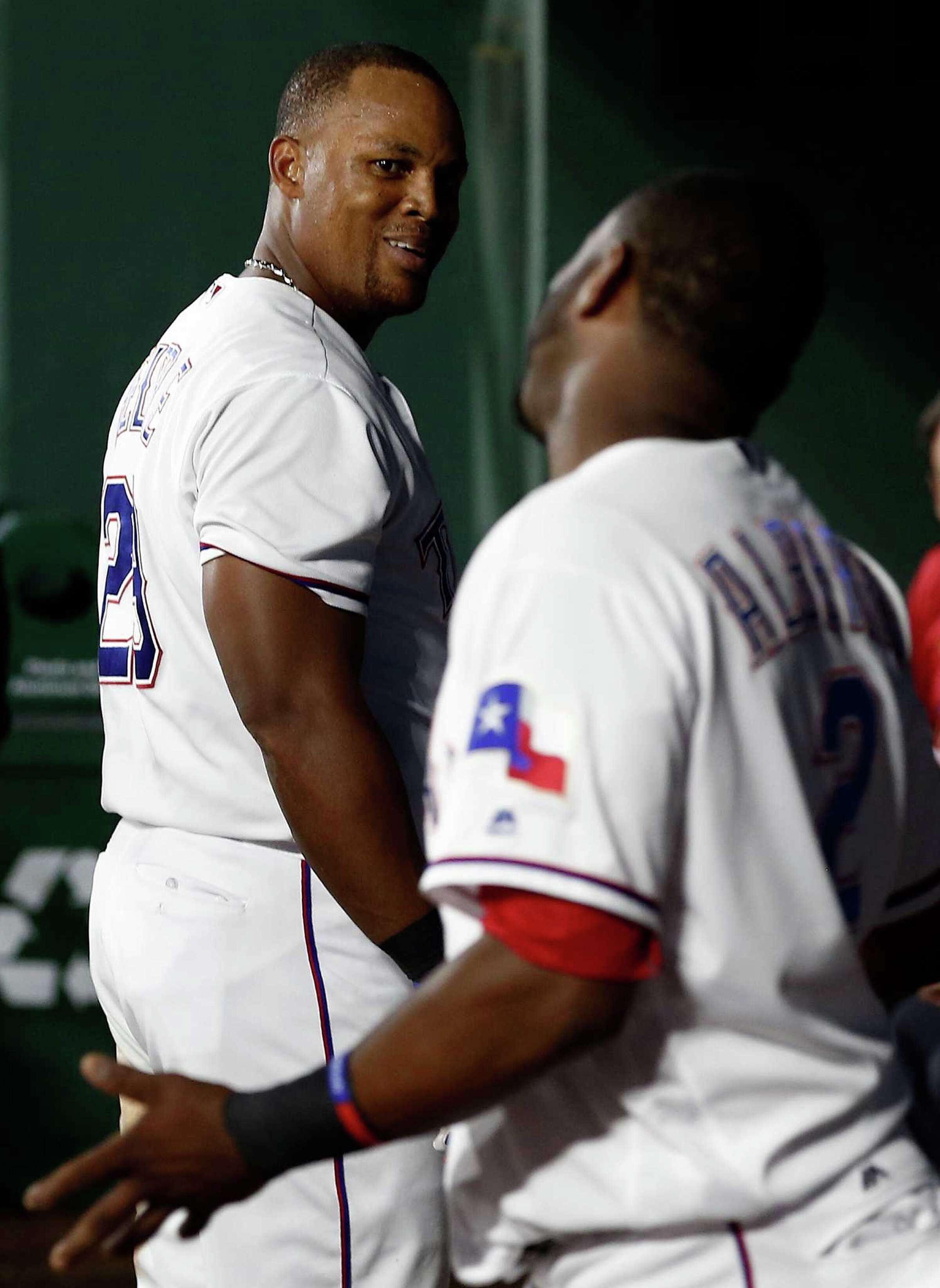 Rangers sweep Astros in first Lone Star series of season