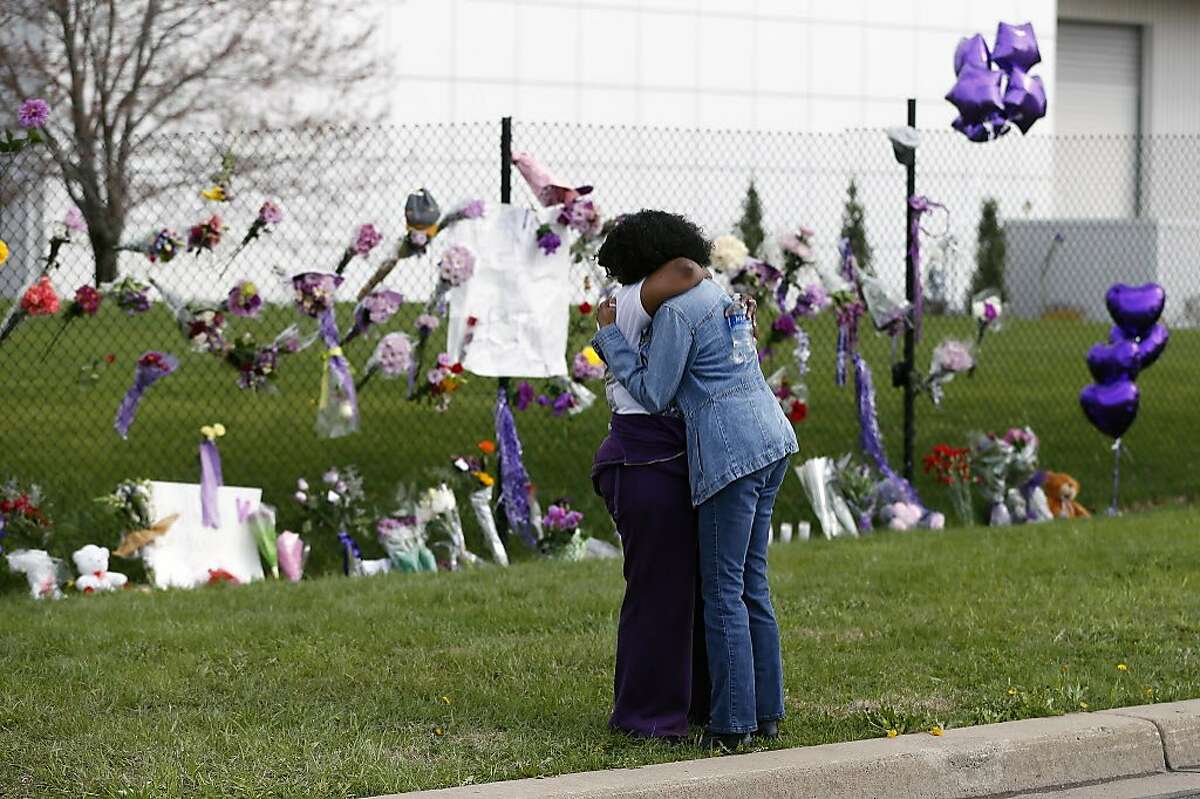 Prince is mourned and celebrated by Bay Area fans