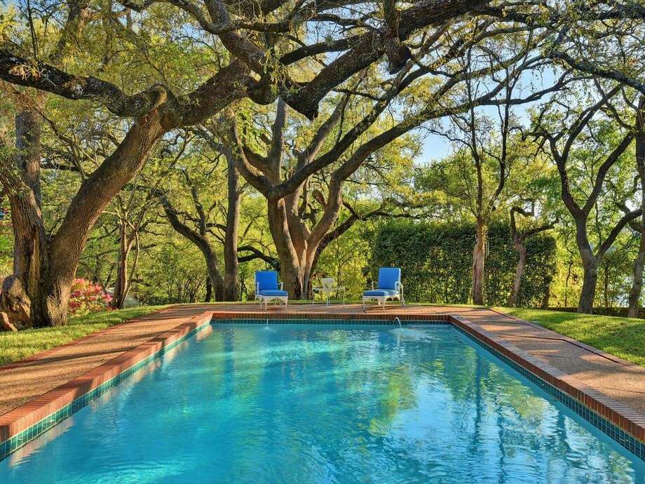 Lake Austin mansion going for $35 million - San Antonio Express-News