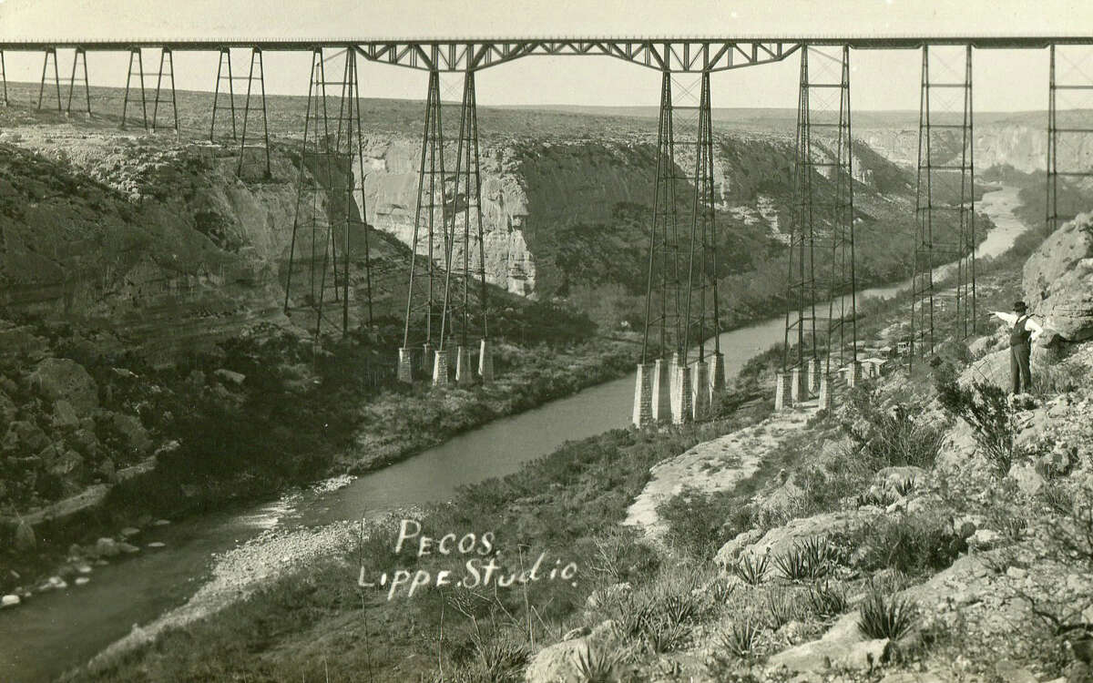 How a quack doctor exploited the Texas-Mexico border and became a ...