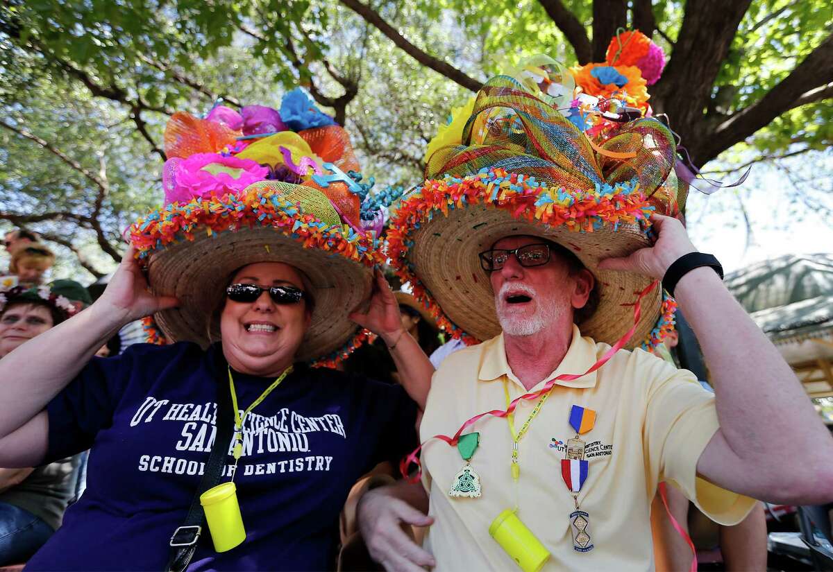Sun shines hot on Battle of Flowers 125th anniversary